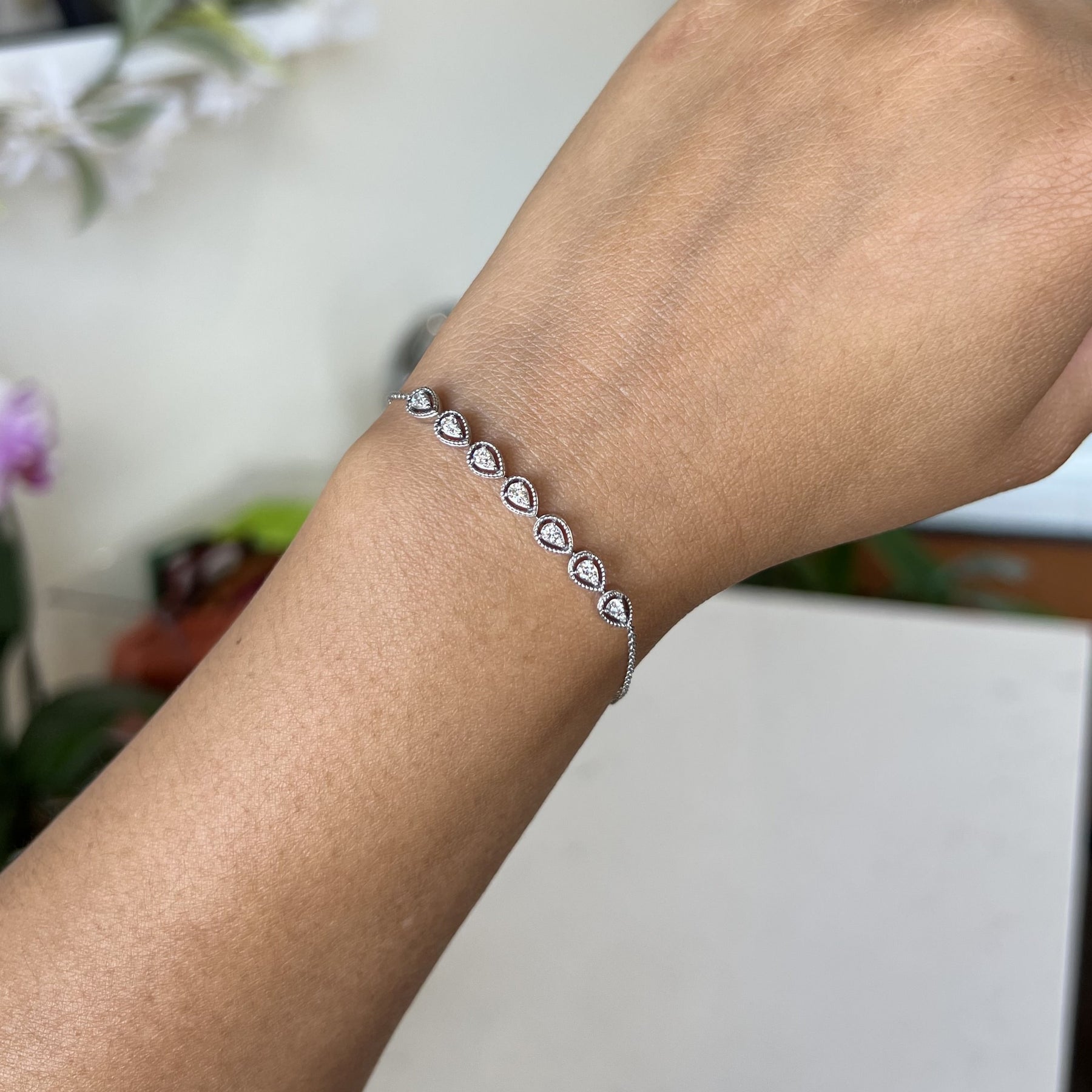 Bracelets – George Thompson Diamond Co